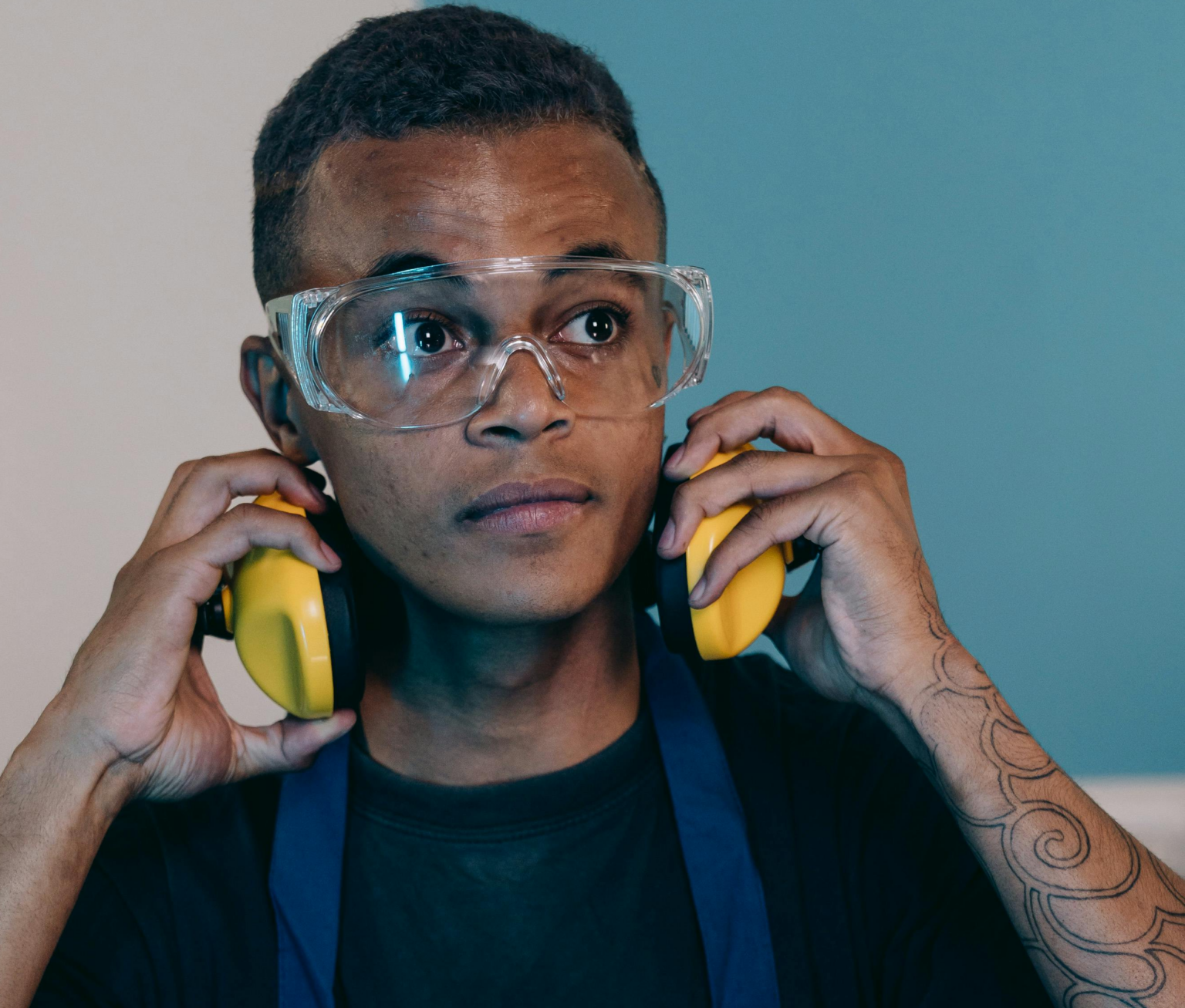 Understanding Workplace Hazards to Eye Health